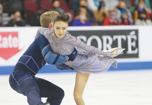 Madison Chock, Evan Bates get surprise figure skating win at US ...